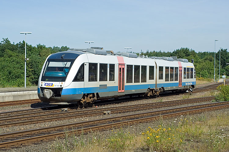 Fotos: Ein bunter Bogen von Alstom Lint-Triebwagen